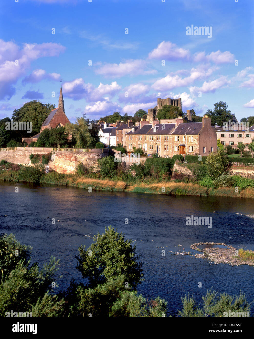 Scottish abbey hi-res stock photography and images - Alamy