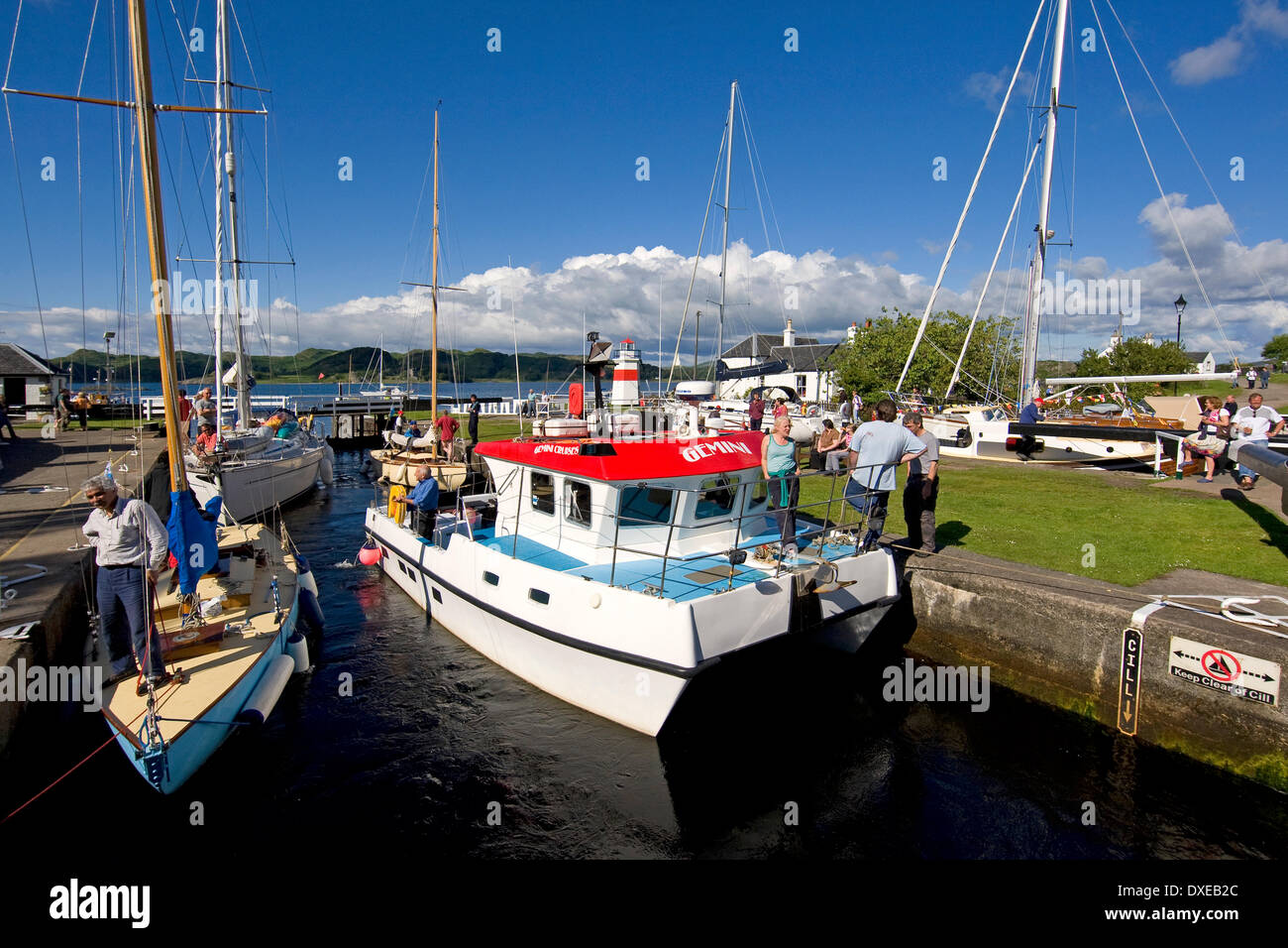 Entrance of the crinan basin hi-res stock photography and images - Alamy