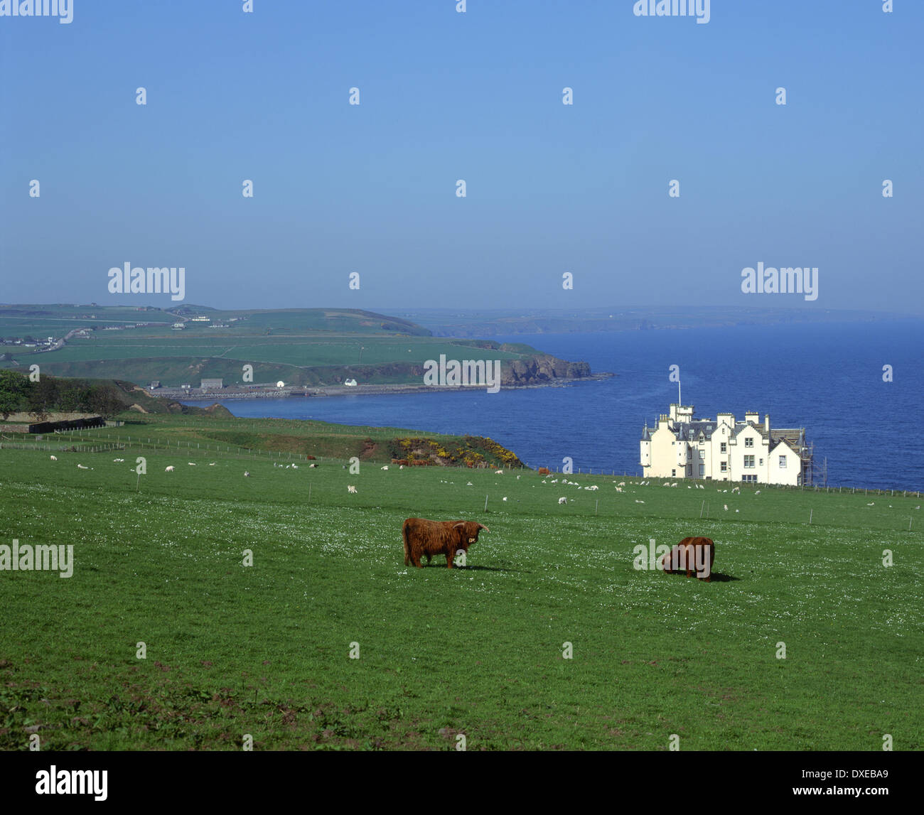 Dunbeath castle hi-res stock photography and images - Alamy