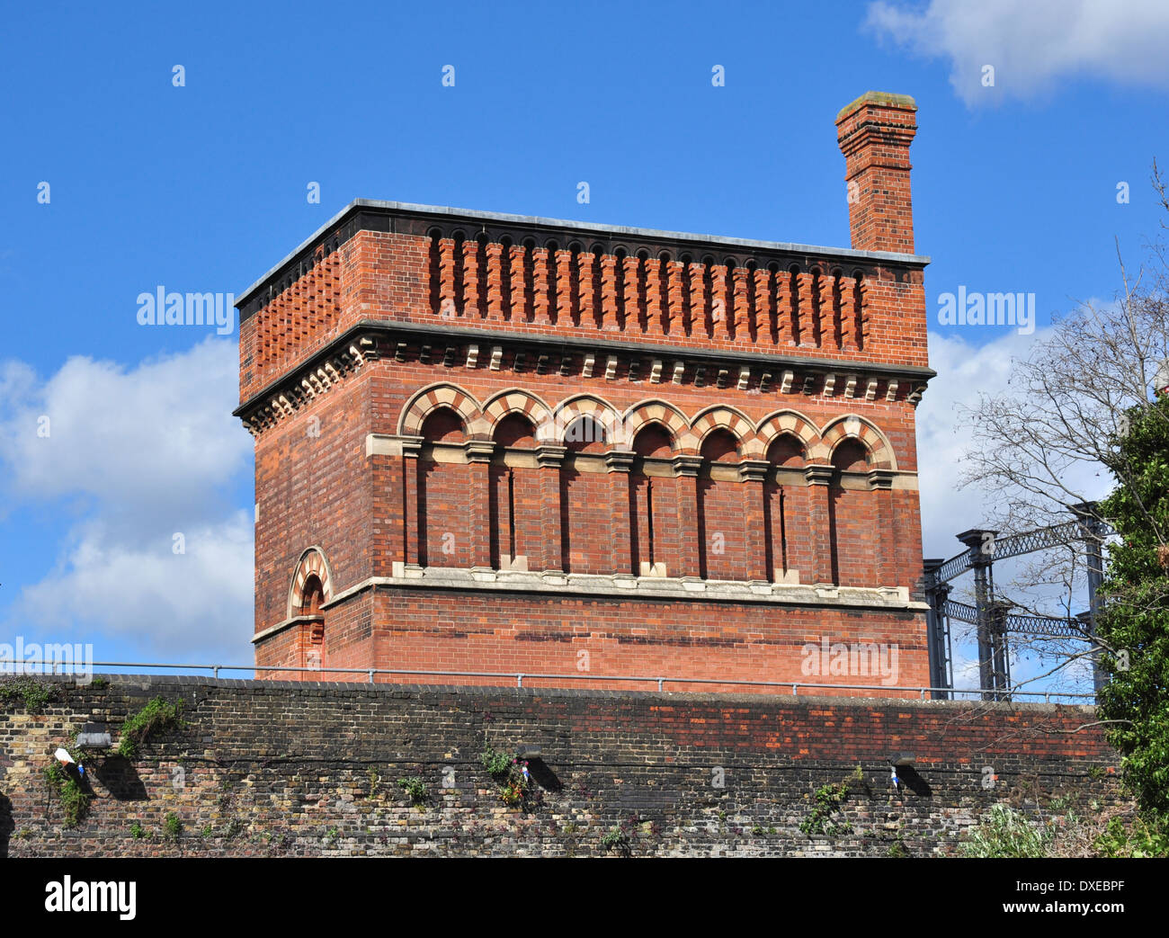 St pancras water tower hi-res stock photography and images - Alamy