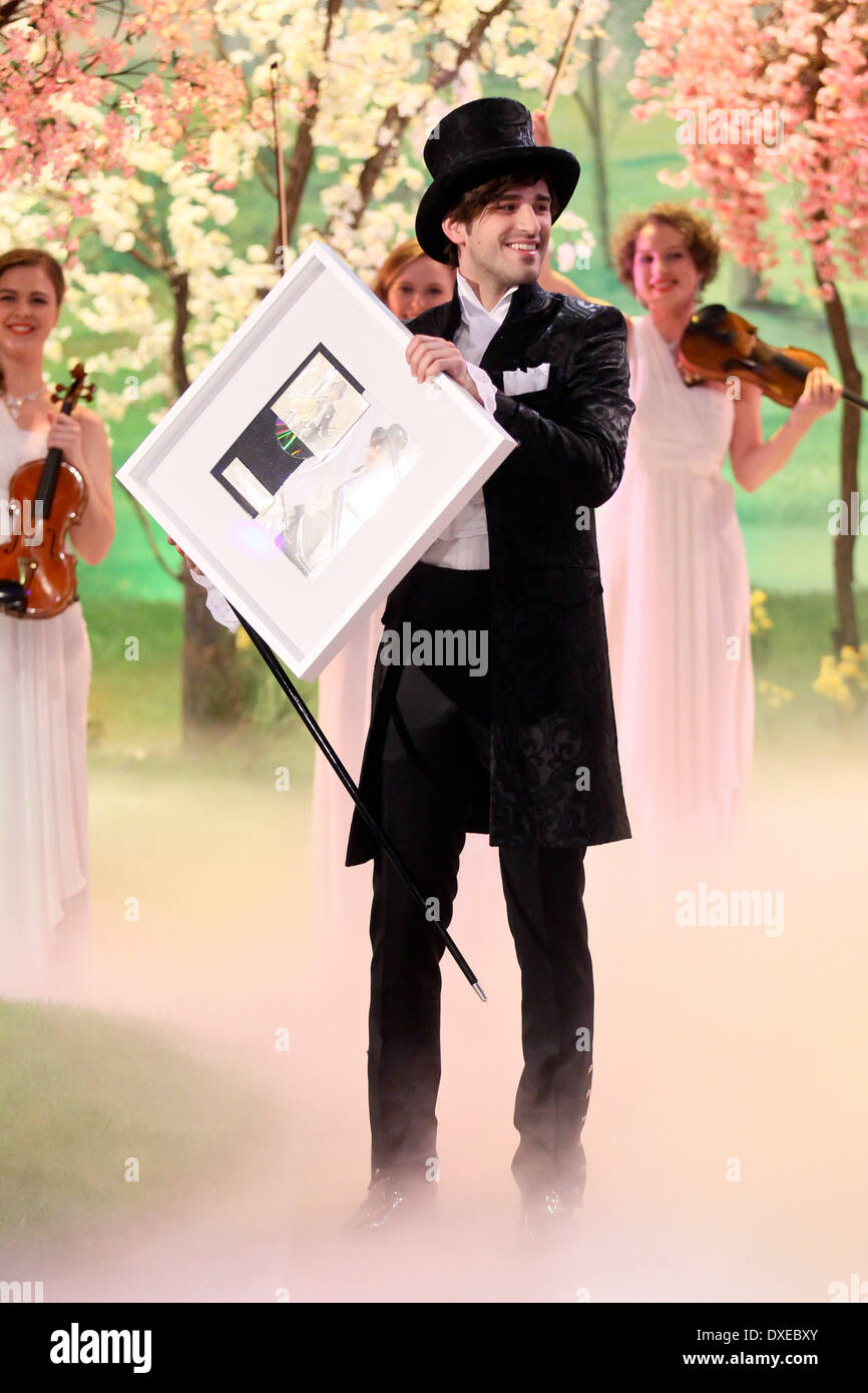 Belgian singer Manuel Palomo of the band duo 'Adya & Manuel Palomo ...