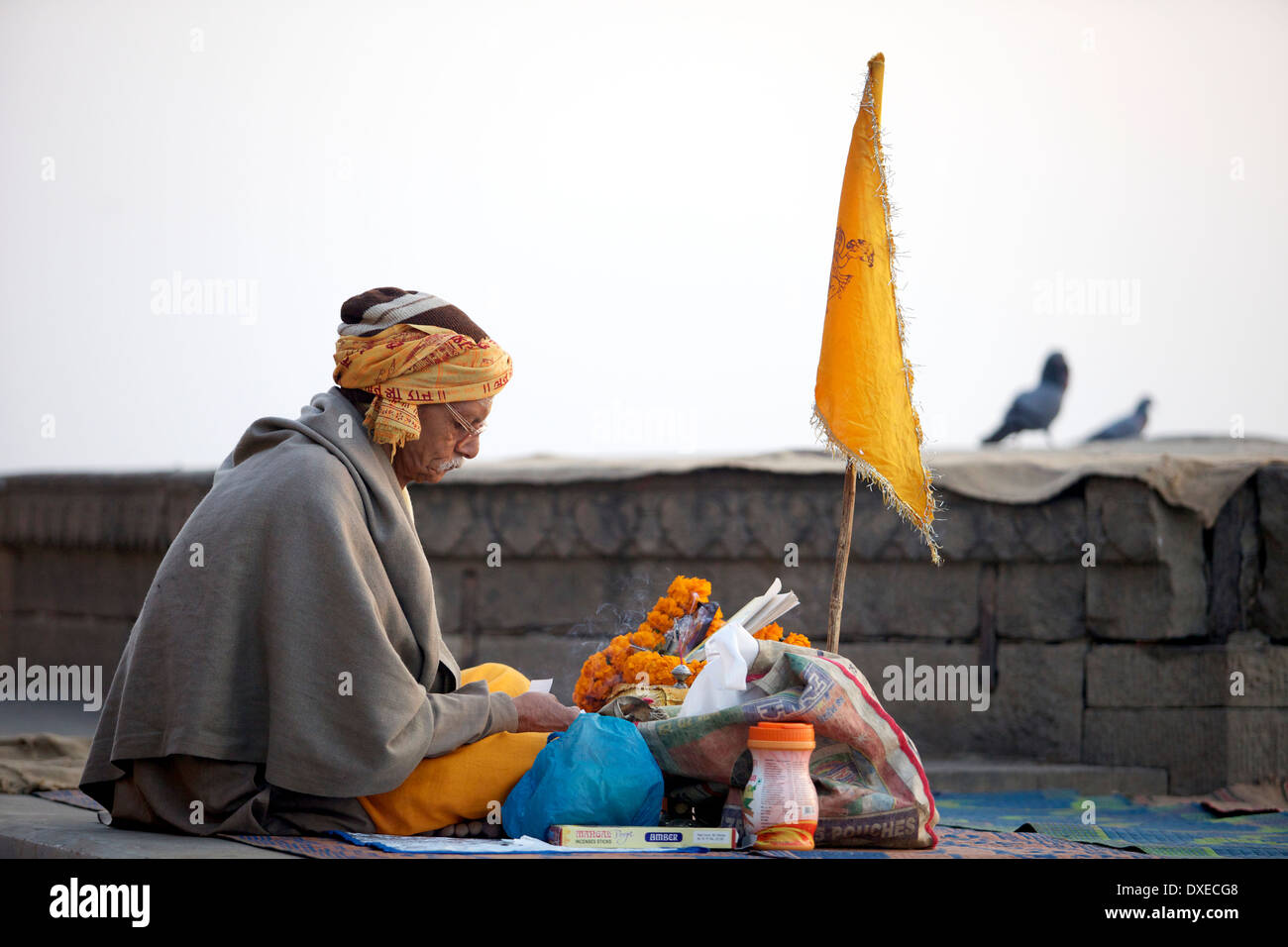 Scenes and daily live on the banks of the Ganges River in Varanasi ...