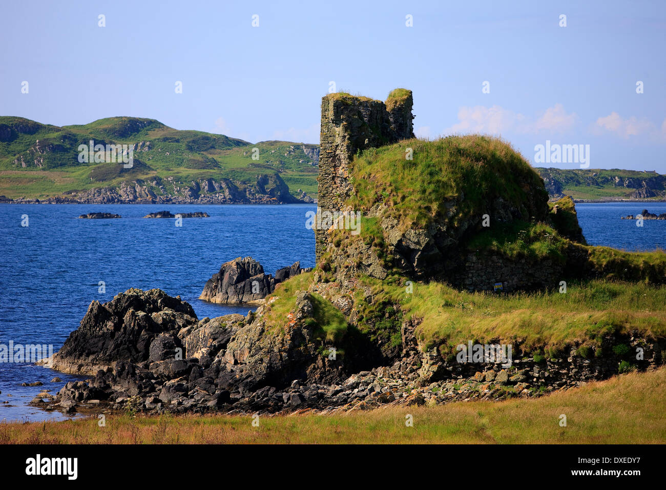 Dunyvaig castle hi-res stock photography and images - Alamy