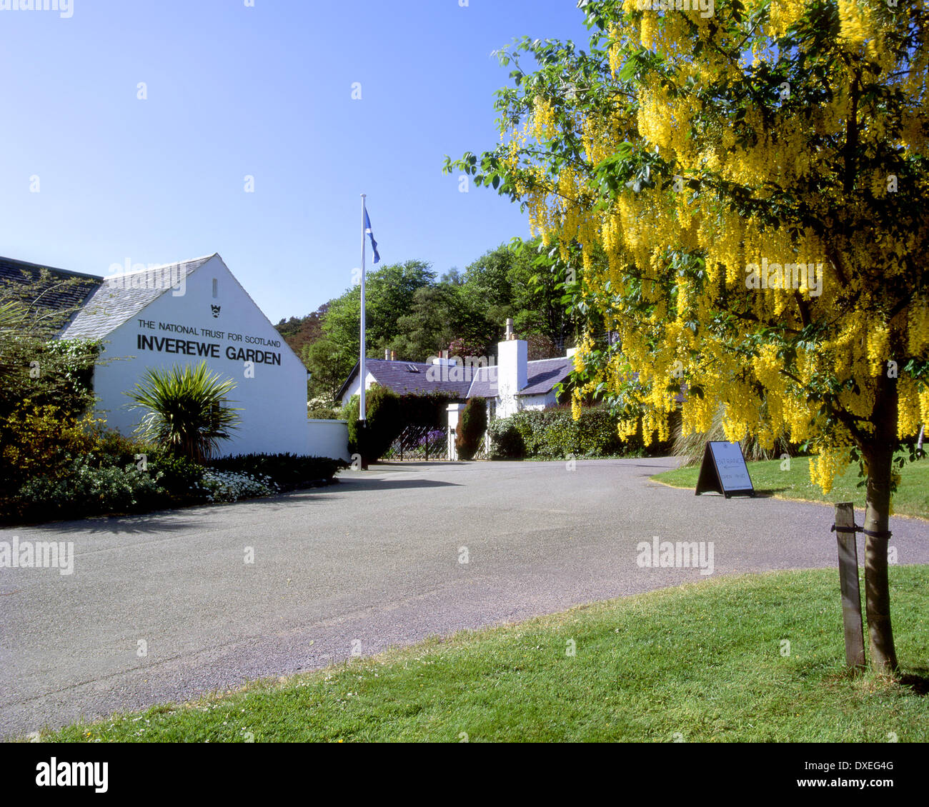 Inverewe gardens spring hi-res stock photography and images - Alamy