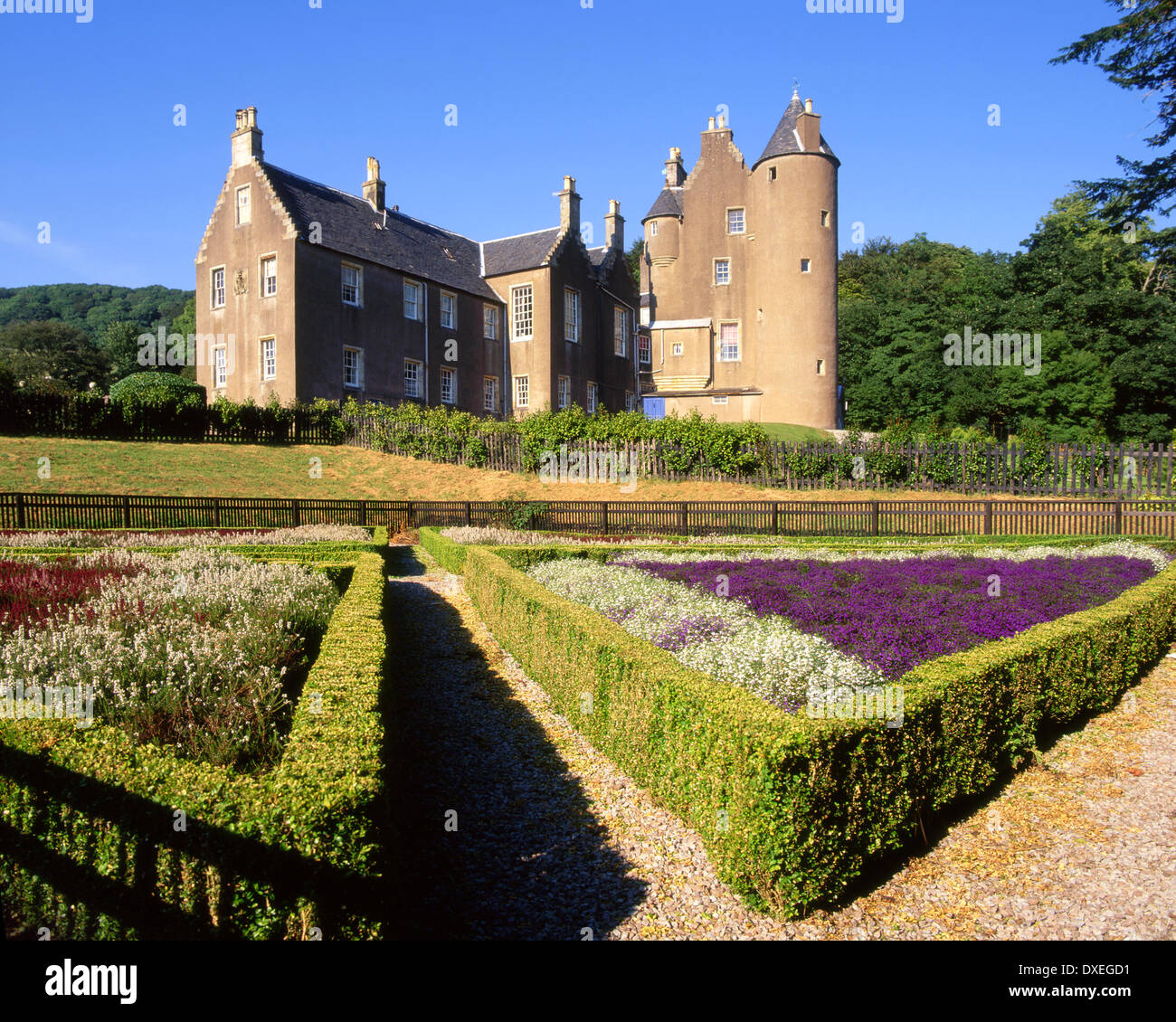 Kelburn castle hi-res stock photography and images - Alamy