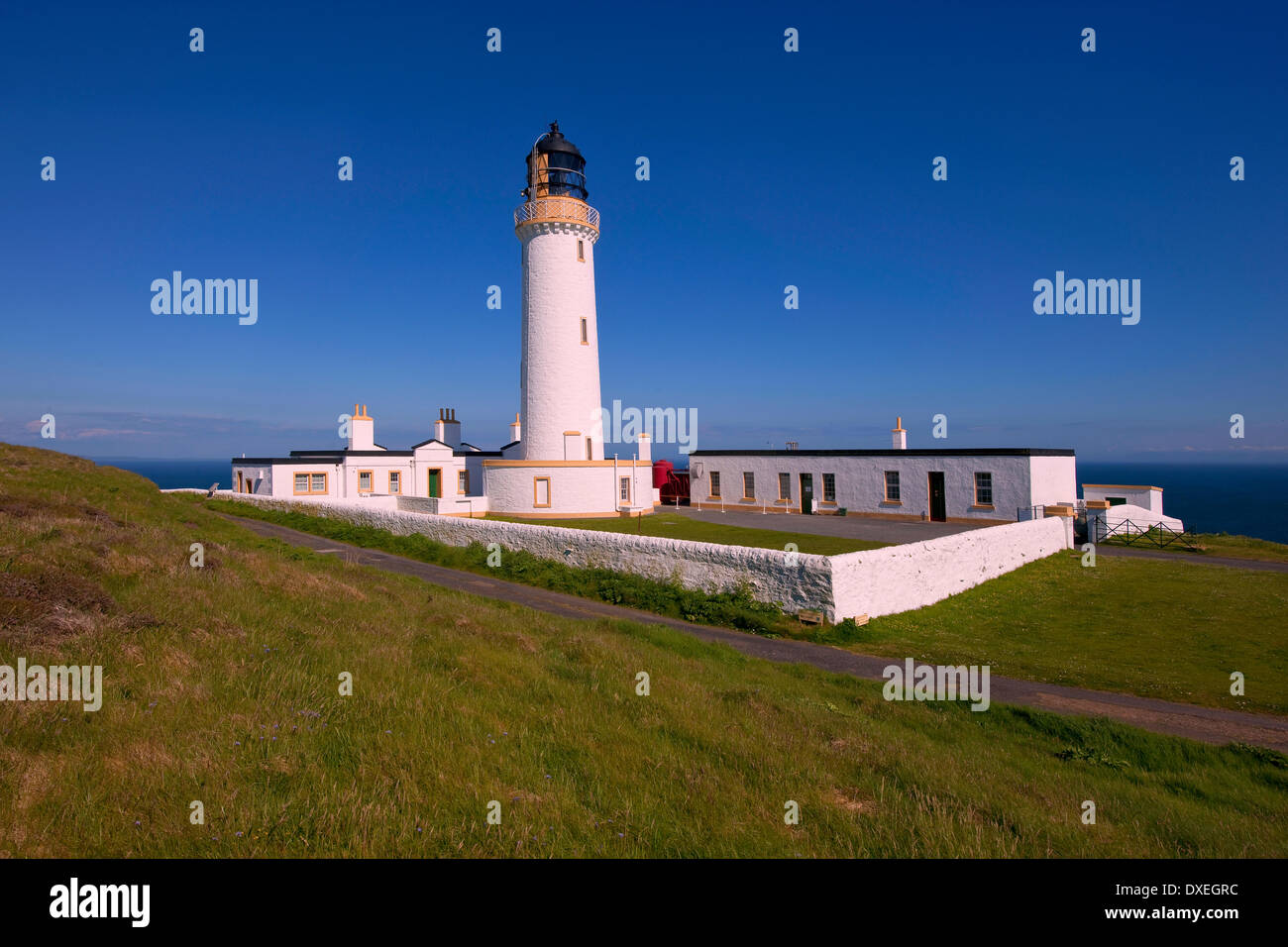 The mull of Galloway lighthouse at the mull of Galloway,Dumfries and ...
