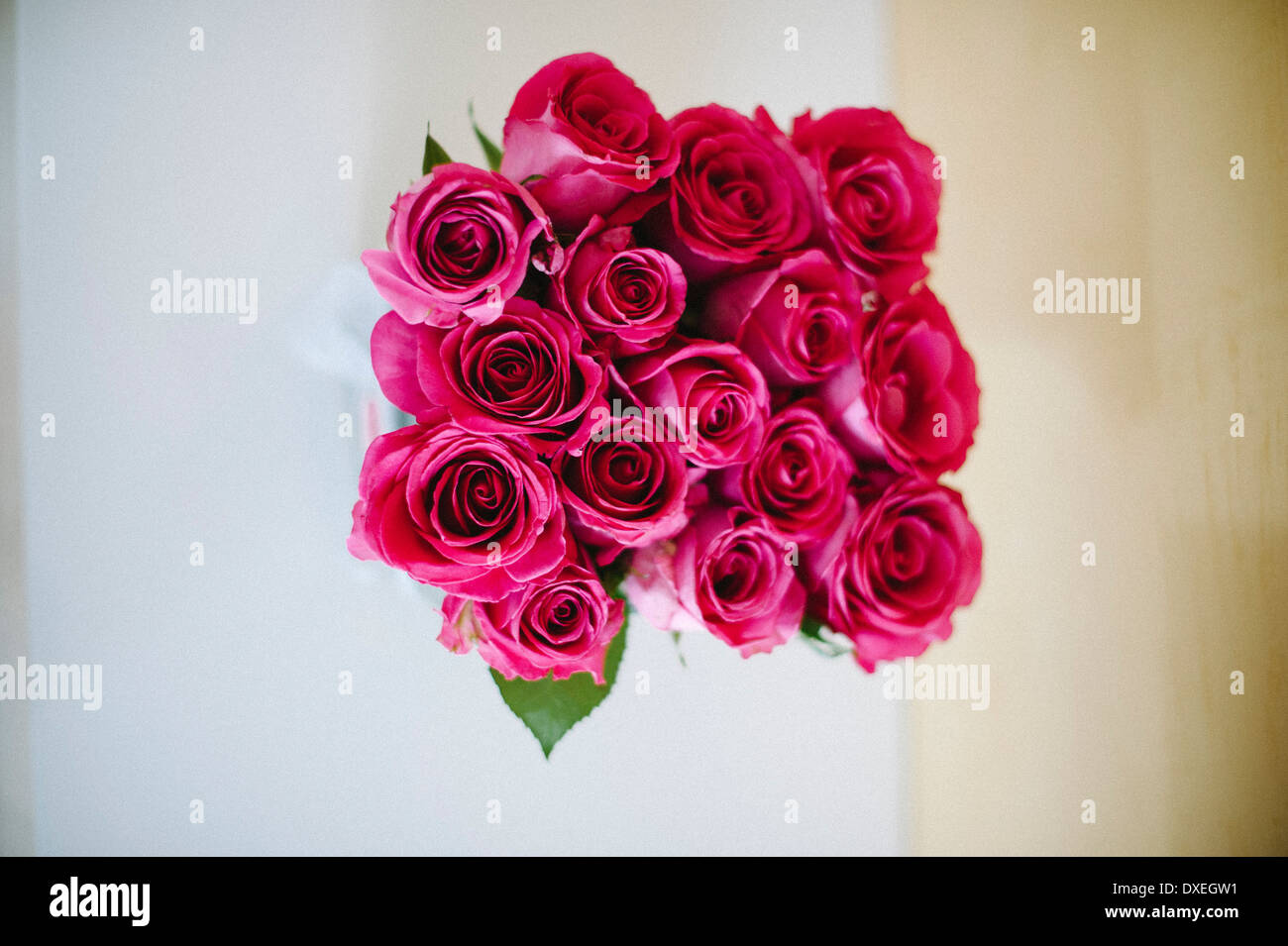 bouquet of red roses from above Stock Photo - Alamy