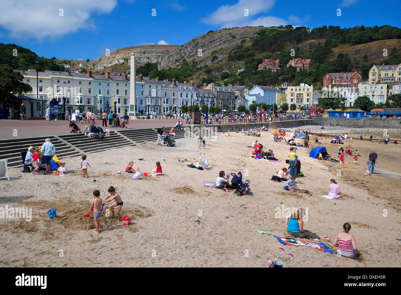Llandudno town centre hi-res stock photography and images - Alamy