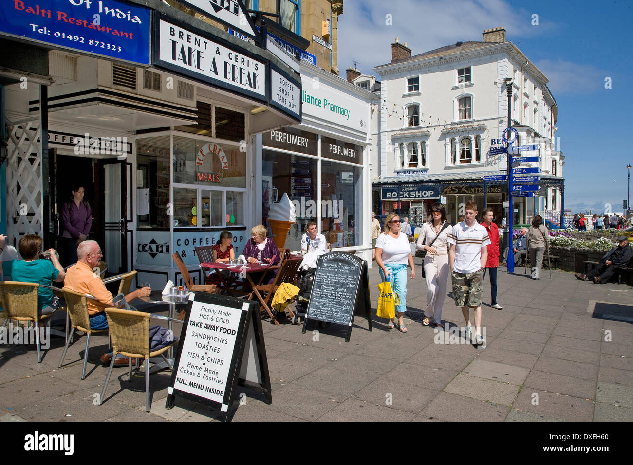 llandudno town centre, N.Wales Stock Photo - Alamy
