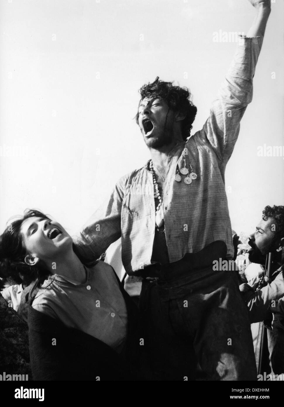 Deus e o Diabo na Terra do Sol Black God, White Devil Year : 1964 ...