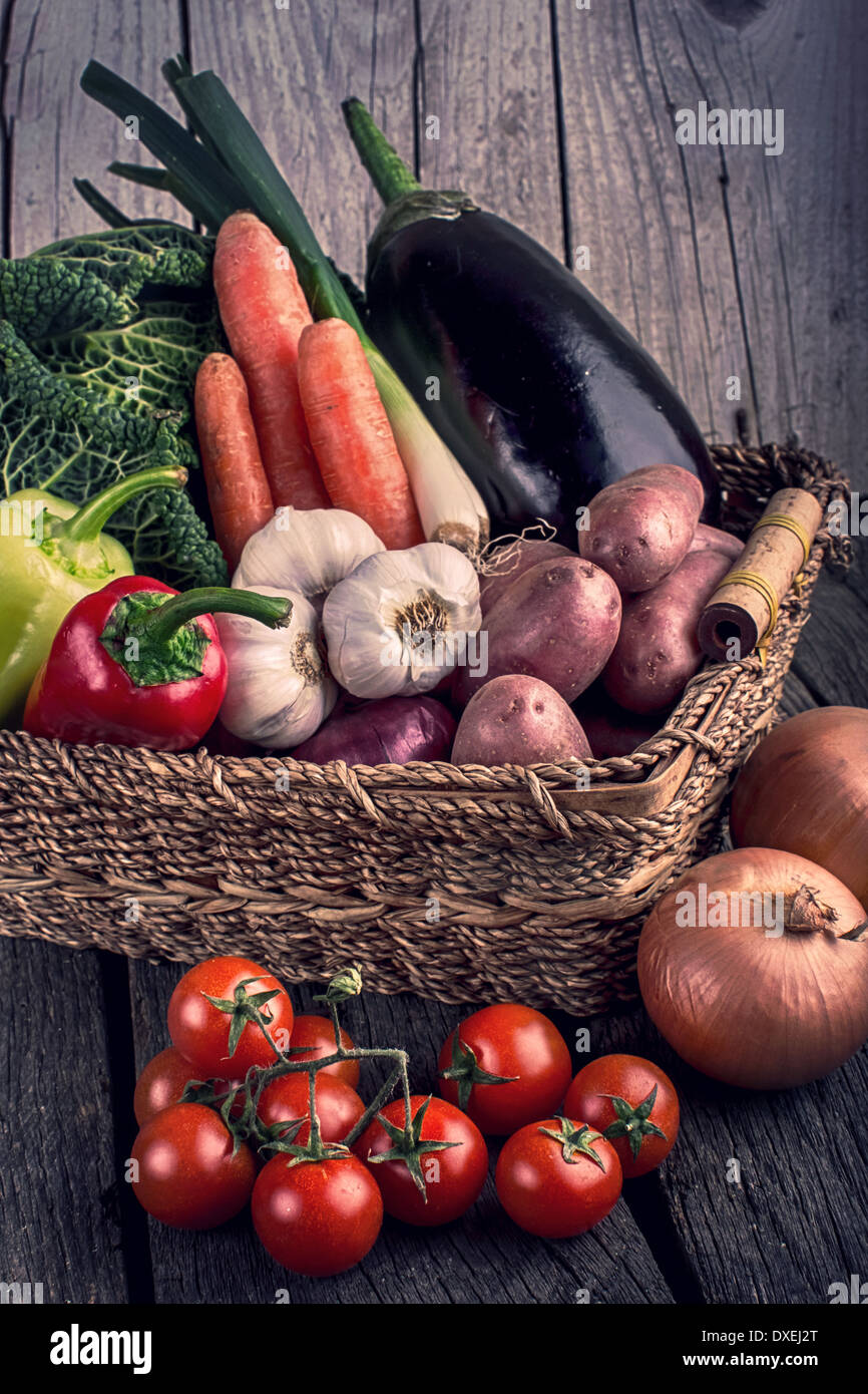 Organic vegetable hi-res stock photography and images - Alamy