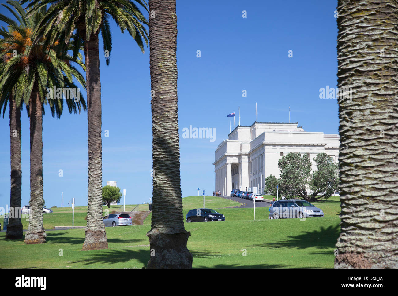 Auckland Museum in Auckland Domain, Auckland, North Island, New Zealand ...