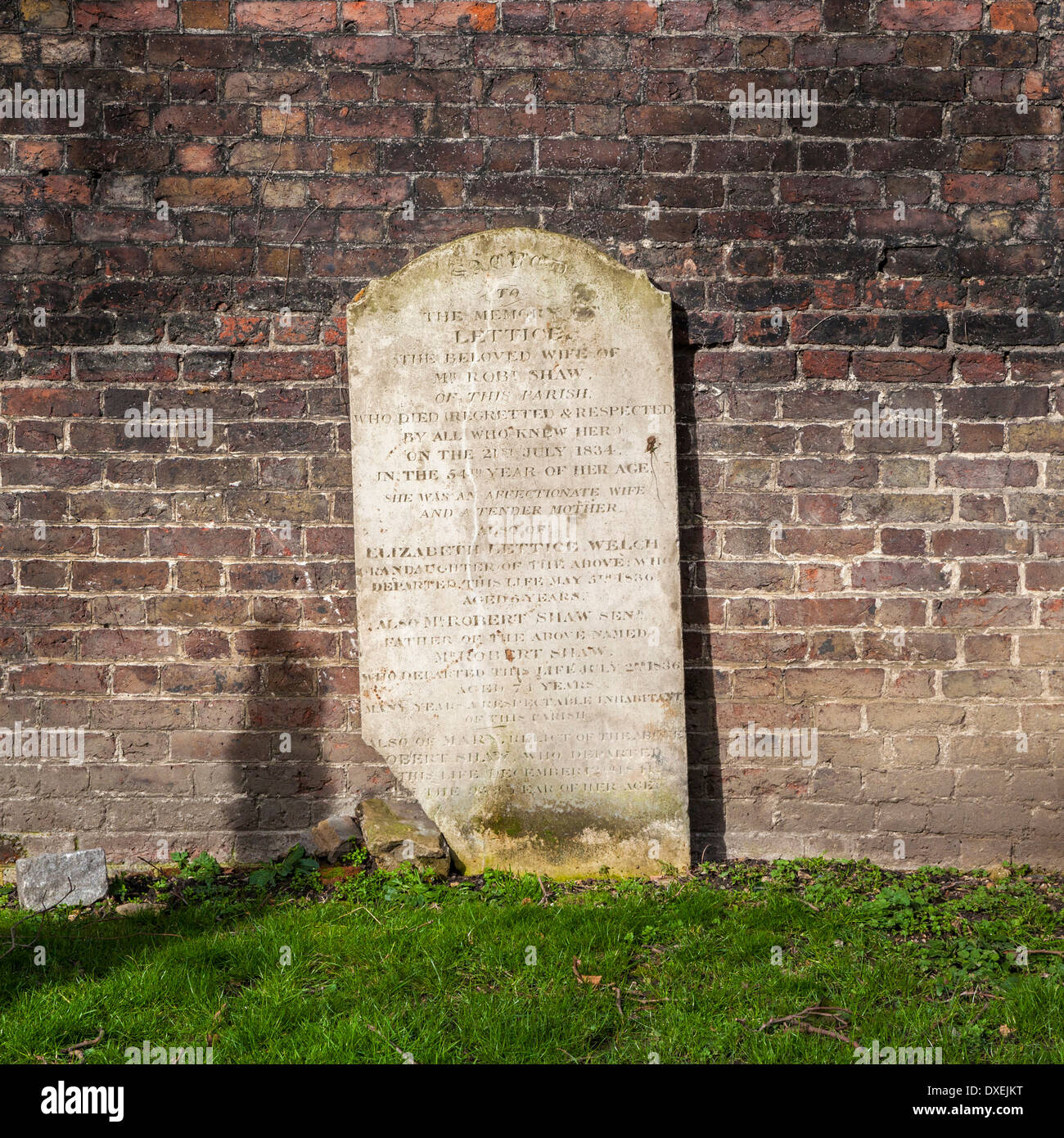 Tombstones of Shaw family grave in St George's Graveyard Gardens, St ...