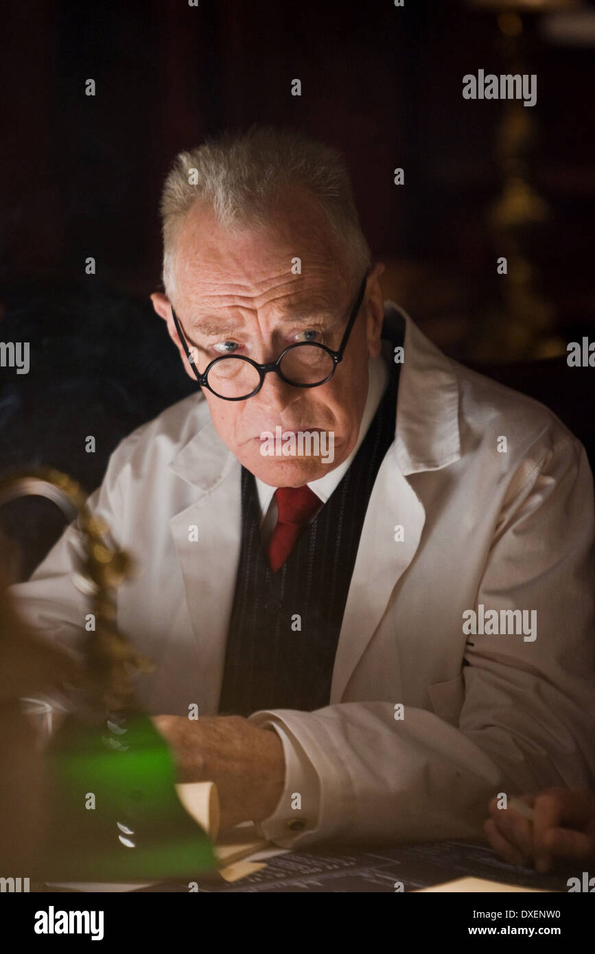 Shutter island year hi-res stock photography and images - Alamy