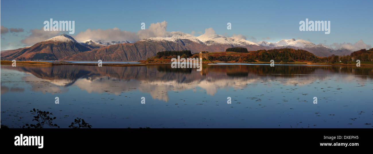 Castle Stalker with the morvern hills in view, Loch Linnhe, Appin ...
