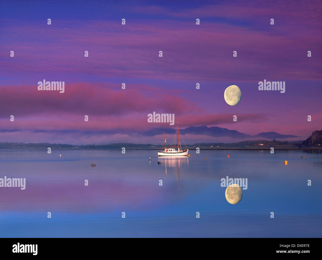 Moonrise hi-res stock photography and images - Alamy