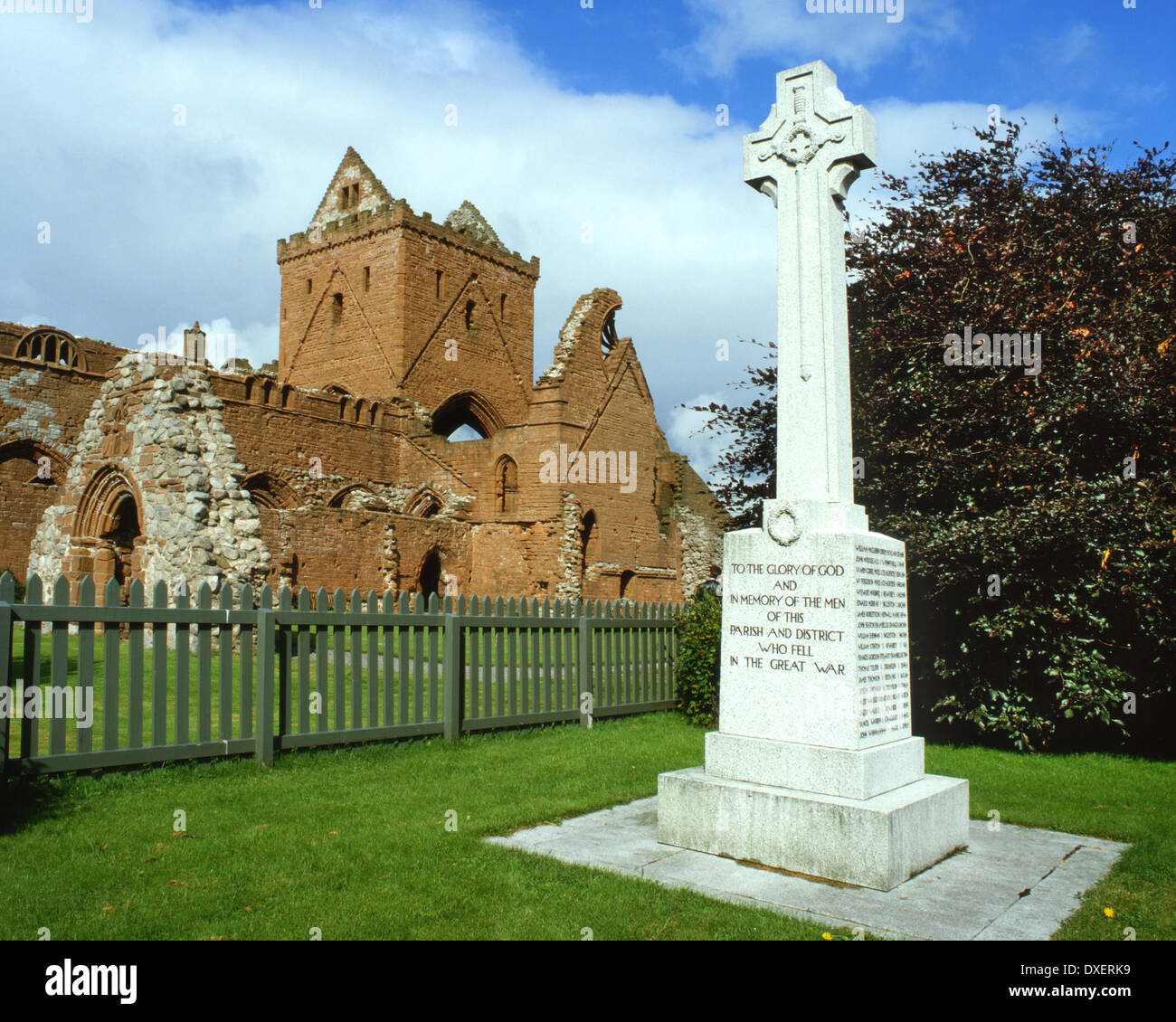 Sweetheart abbey borders hi-res stock photography and images - Alamy