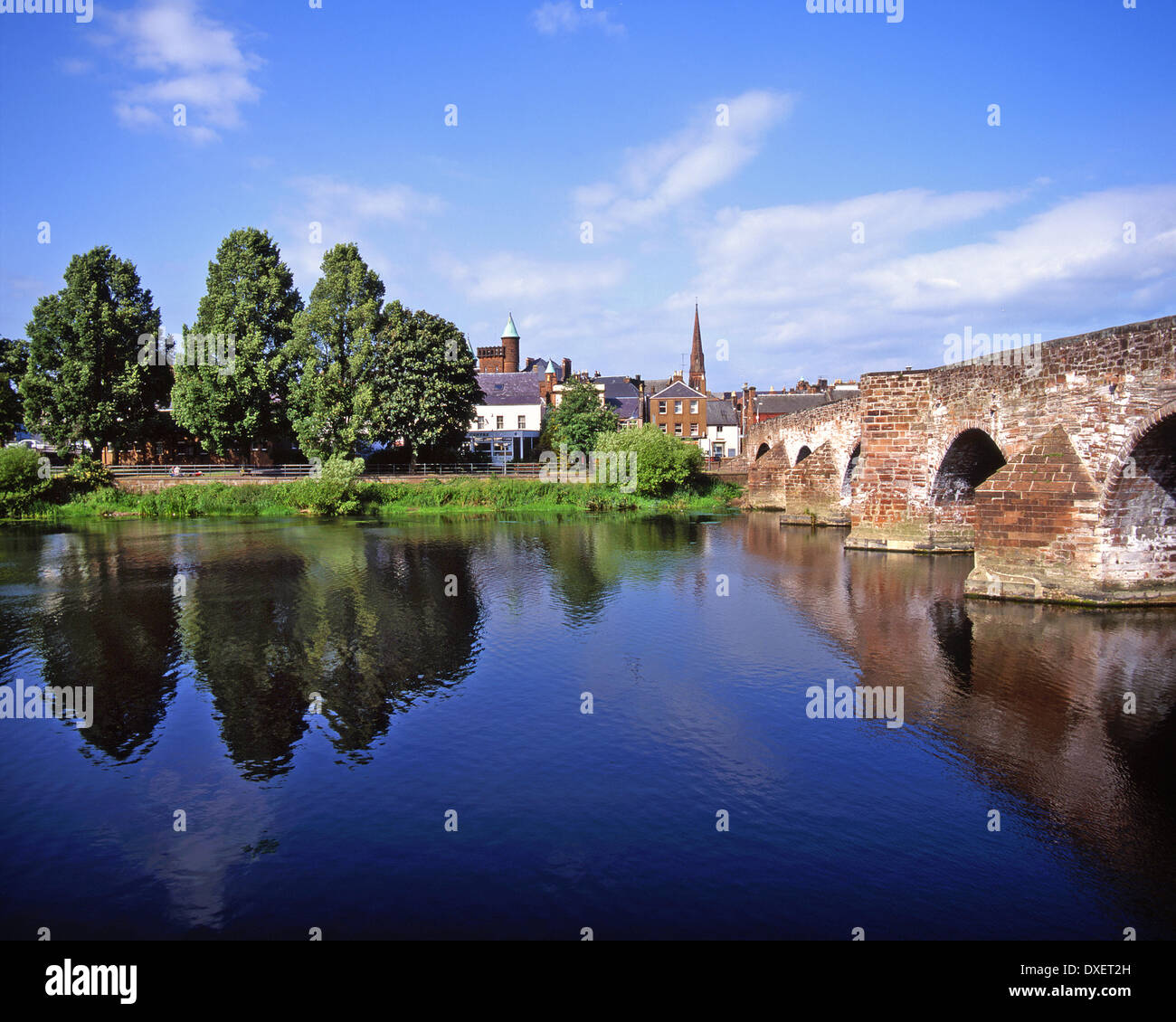 River nith old bridge dumfries hi-res stock photography and images - Alamy