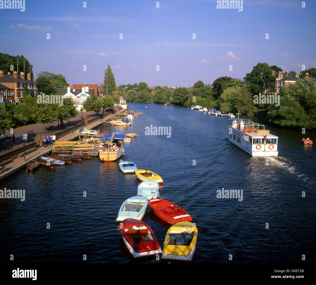 Summer chester river dee tourism hi-res stock photography and images ...