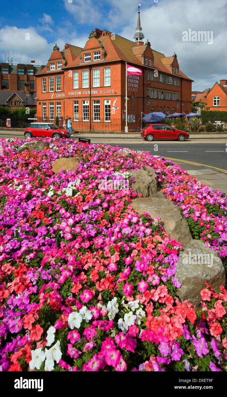 city of chester tourist information centre Chester England Stock Photo ...