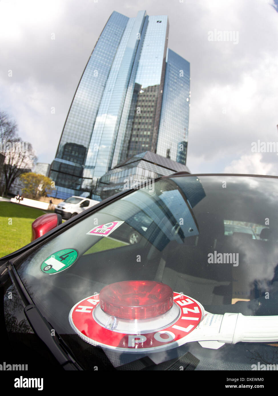 Unmarked police car hi-res stock photography and images - Alamy