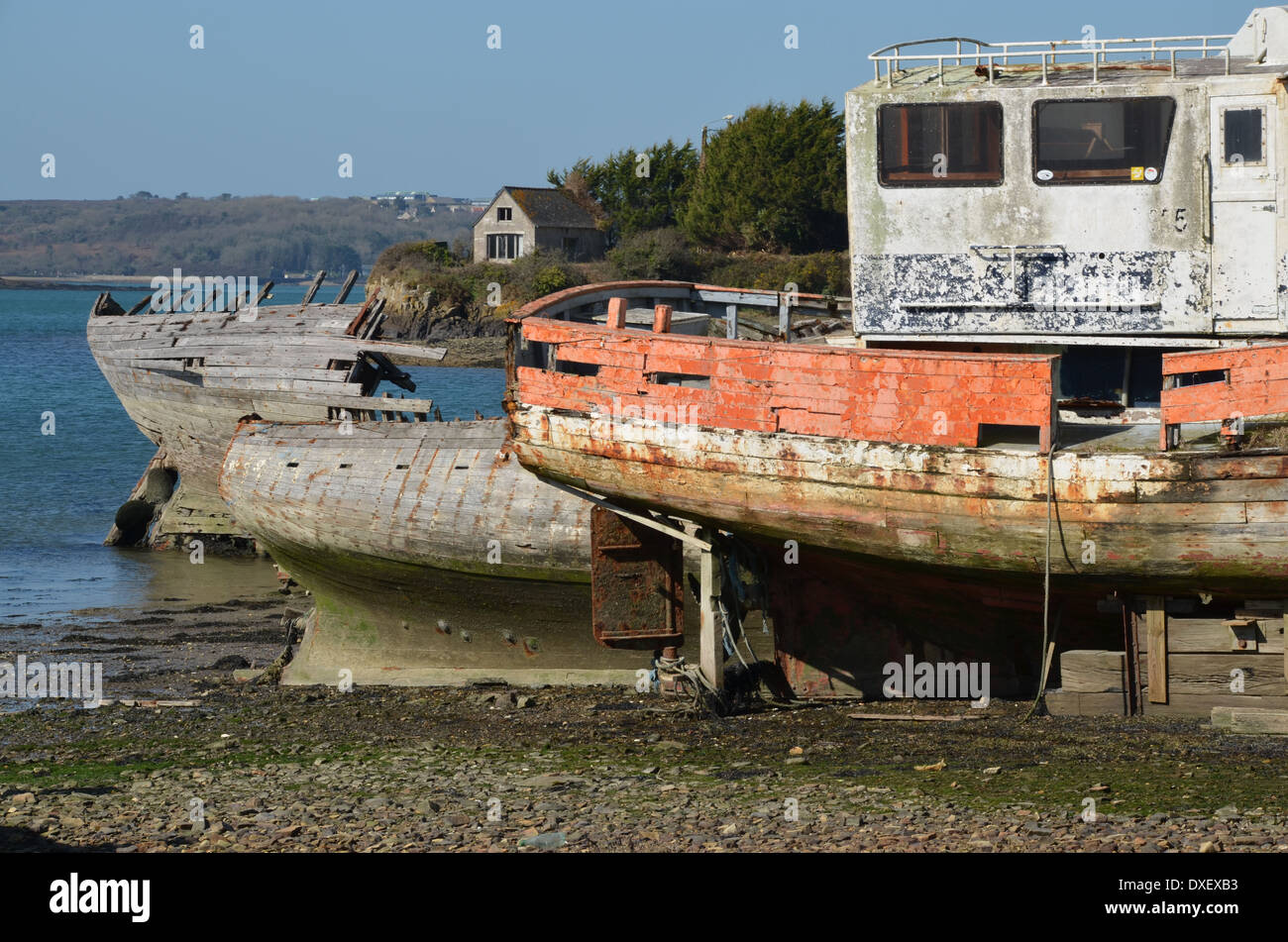Fishing boat wreck in Brittany, France Stock Photo - Alamy