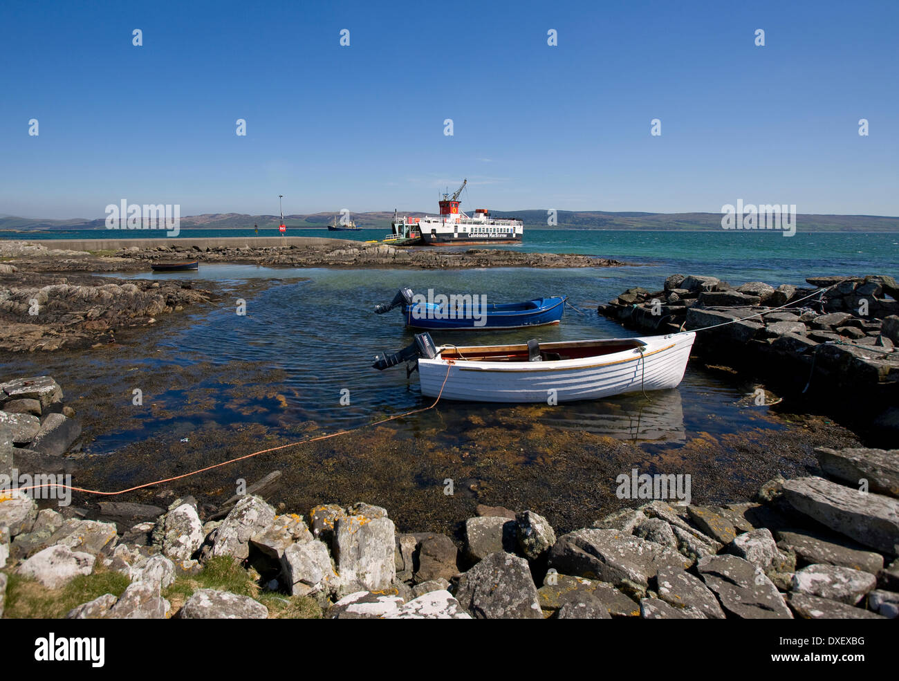 Gigha ferry hi-res stock photography and images - Alamy