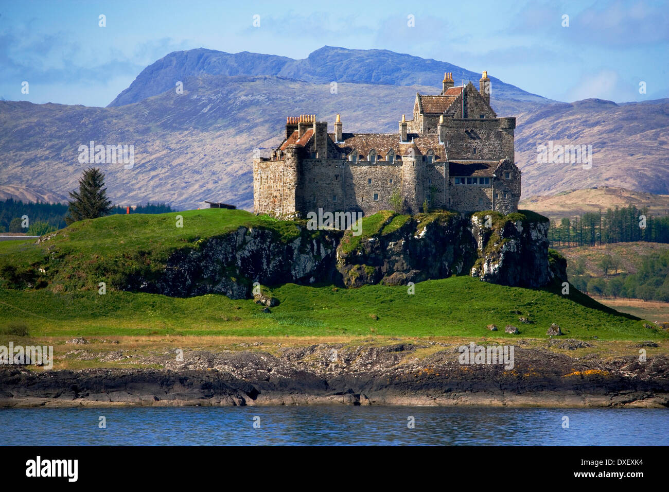 Scotland highlands duart castle hi-res stock photography and images - Alamy