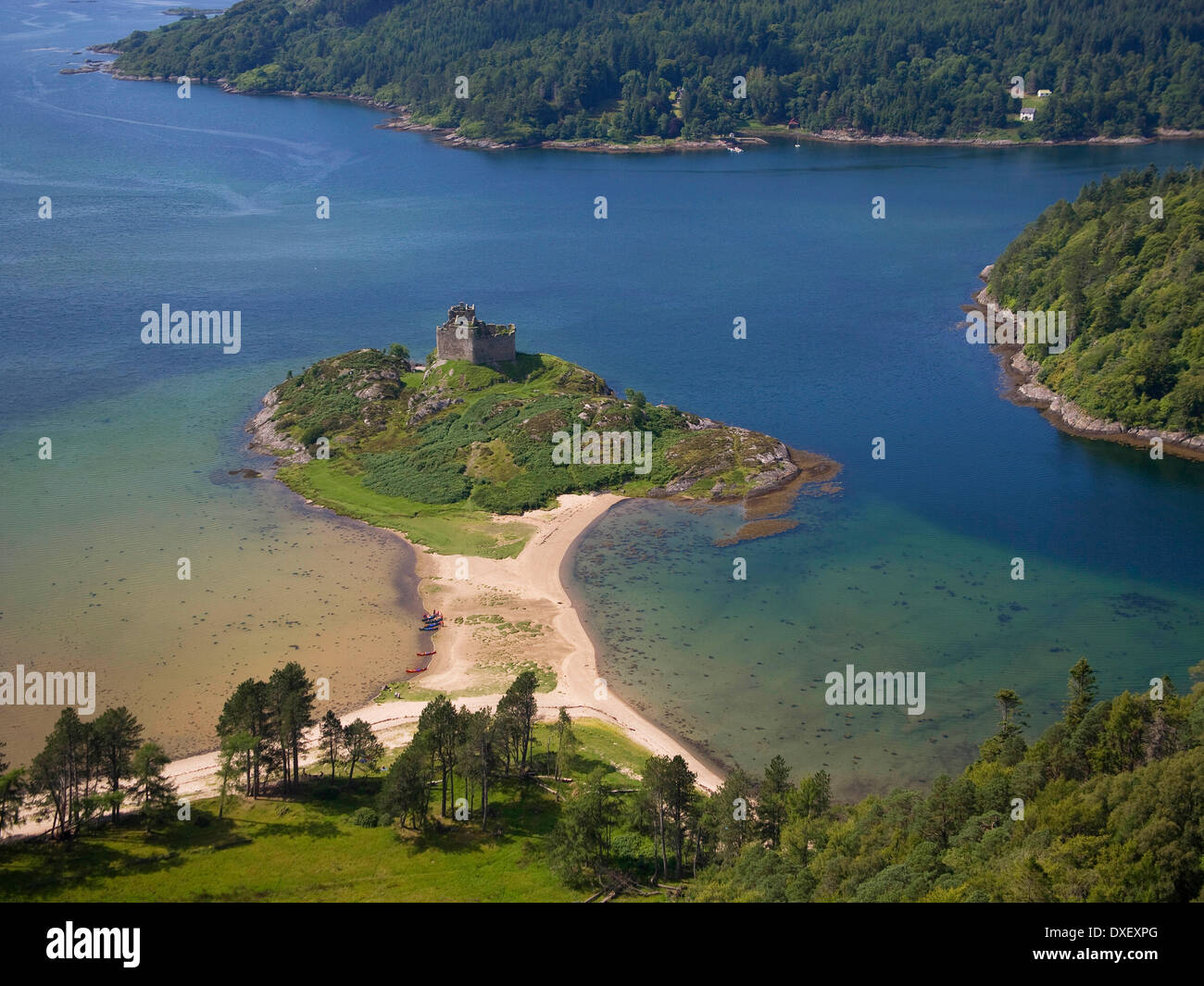 Castle tioram aerial hi-res stock photography and images - Alamy