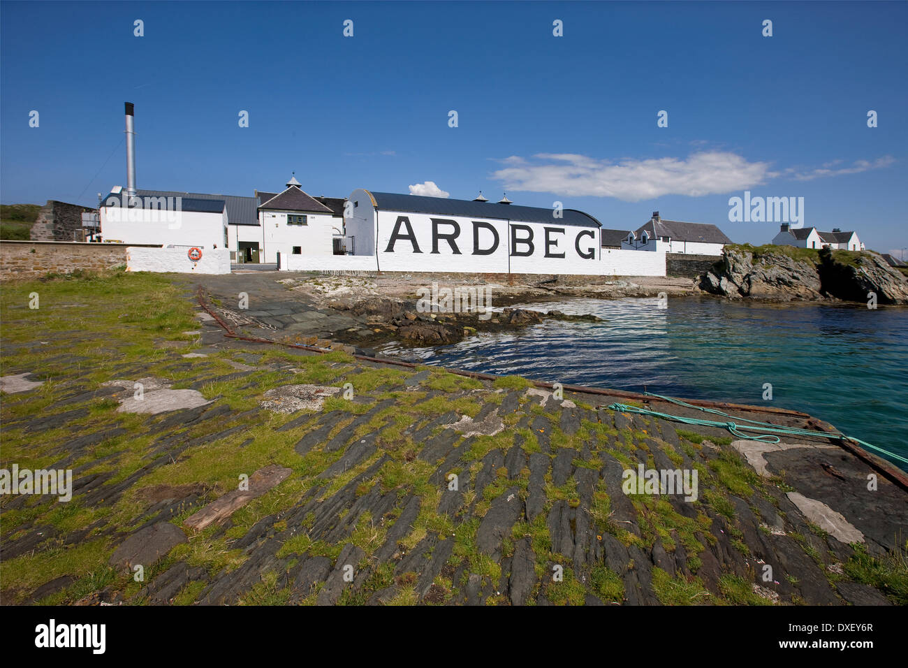 Ardbeg whiskey distillery hi-res stock photography and images - Alamy