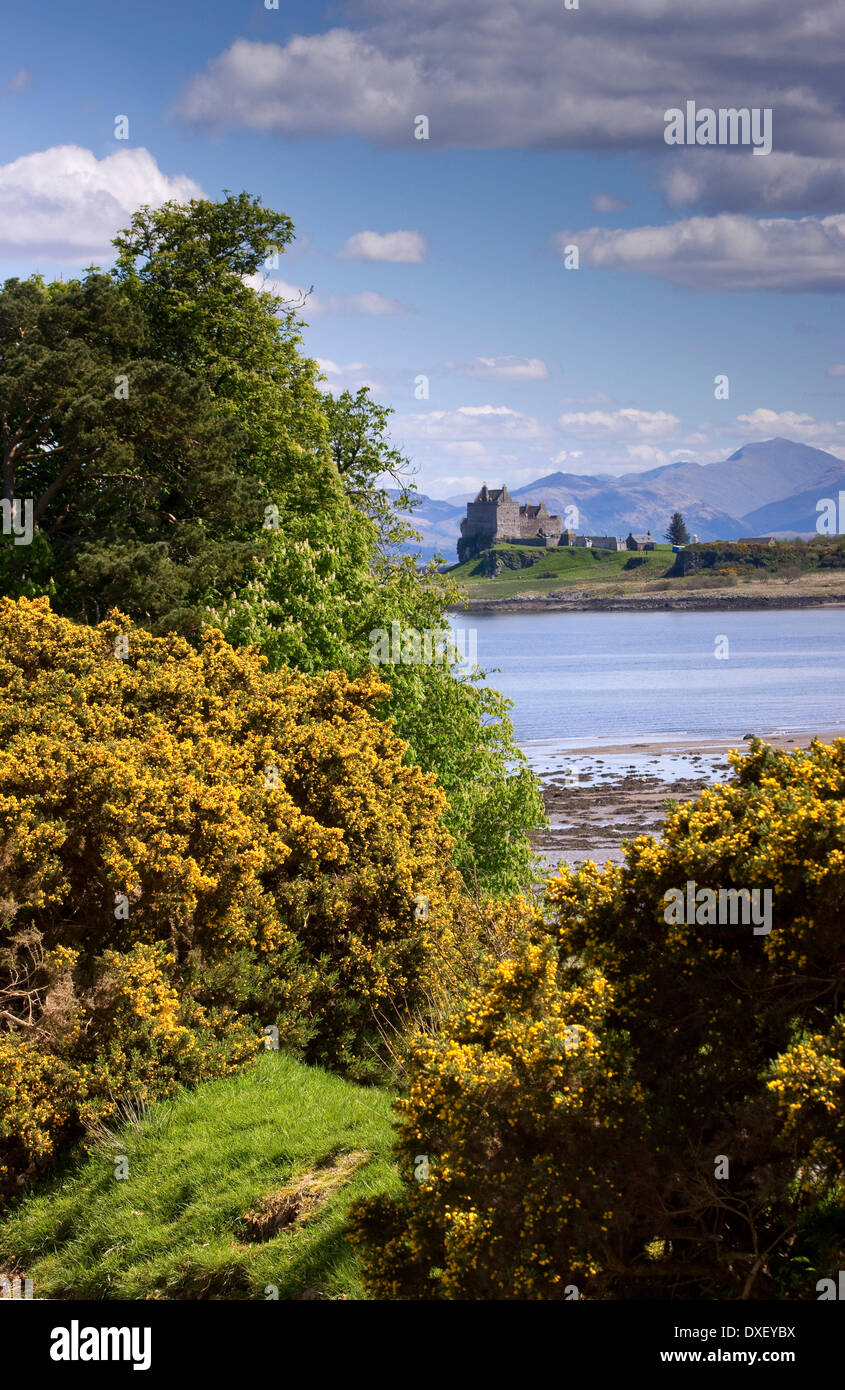 Duart castle lord maclean hi-res stock photography and images - Alamy