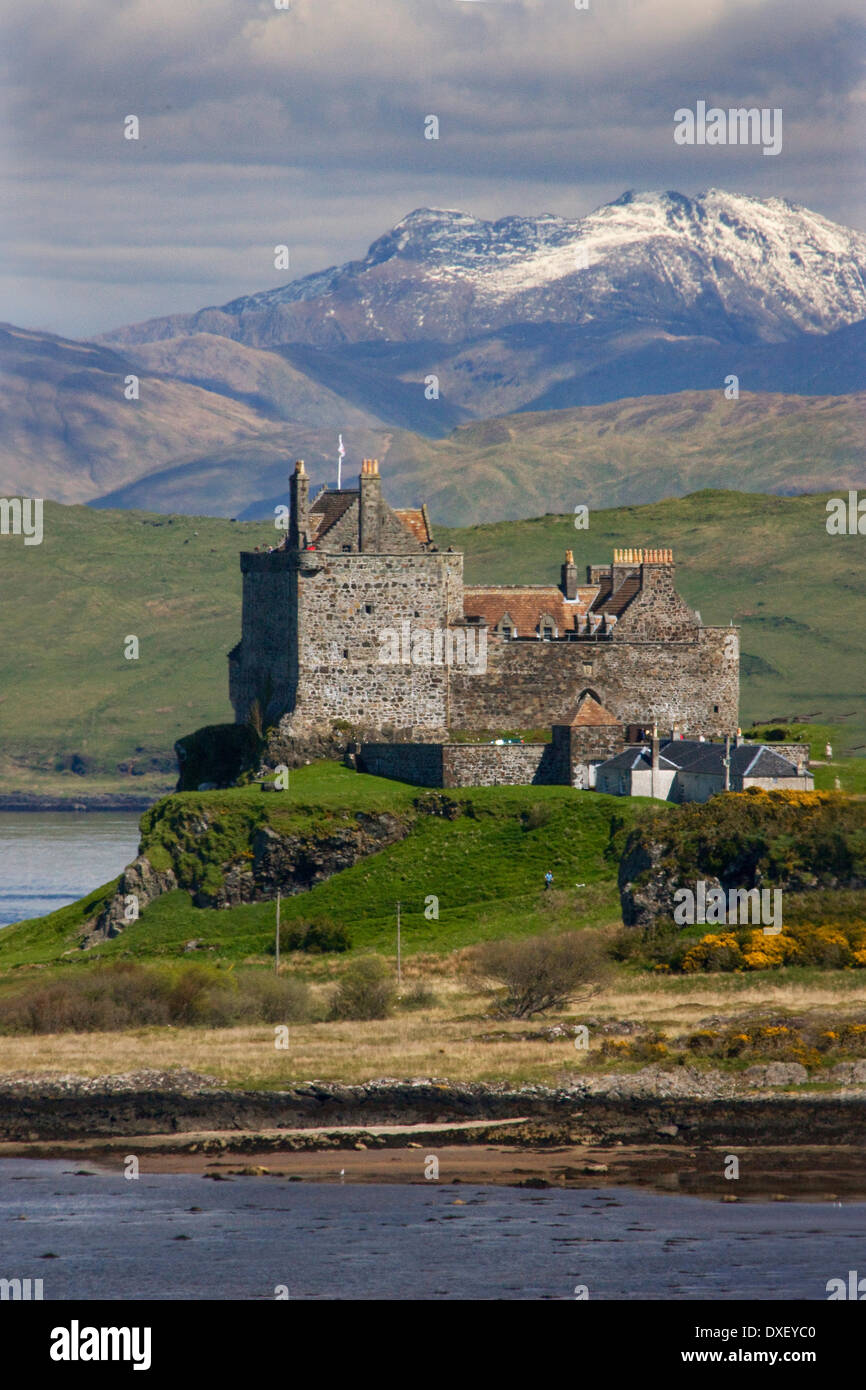 Duart castle clan maclean hi-res stock photography and images - Alamy