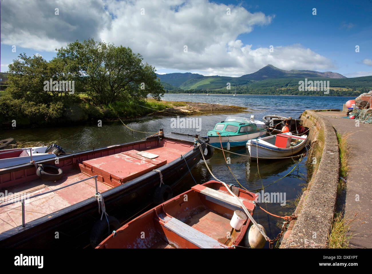 Brodick pier hi-res stock photography and images - Alamy