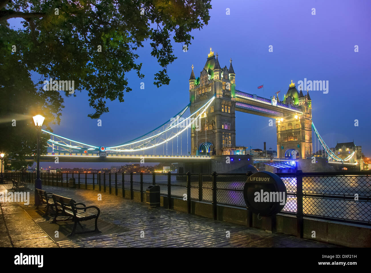 London Bridge at Dusk, River Thames, City of London Stock Photo - Alamy