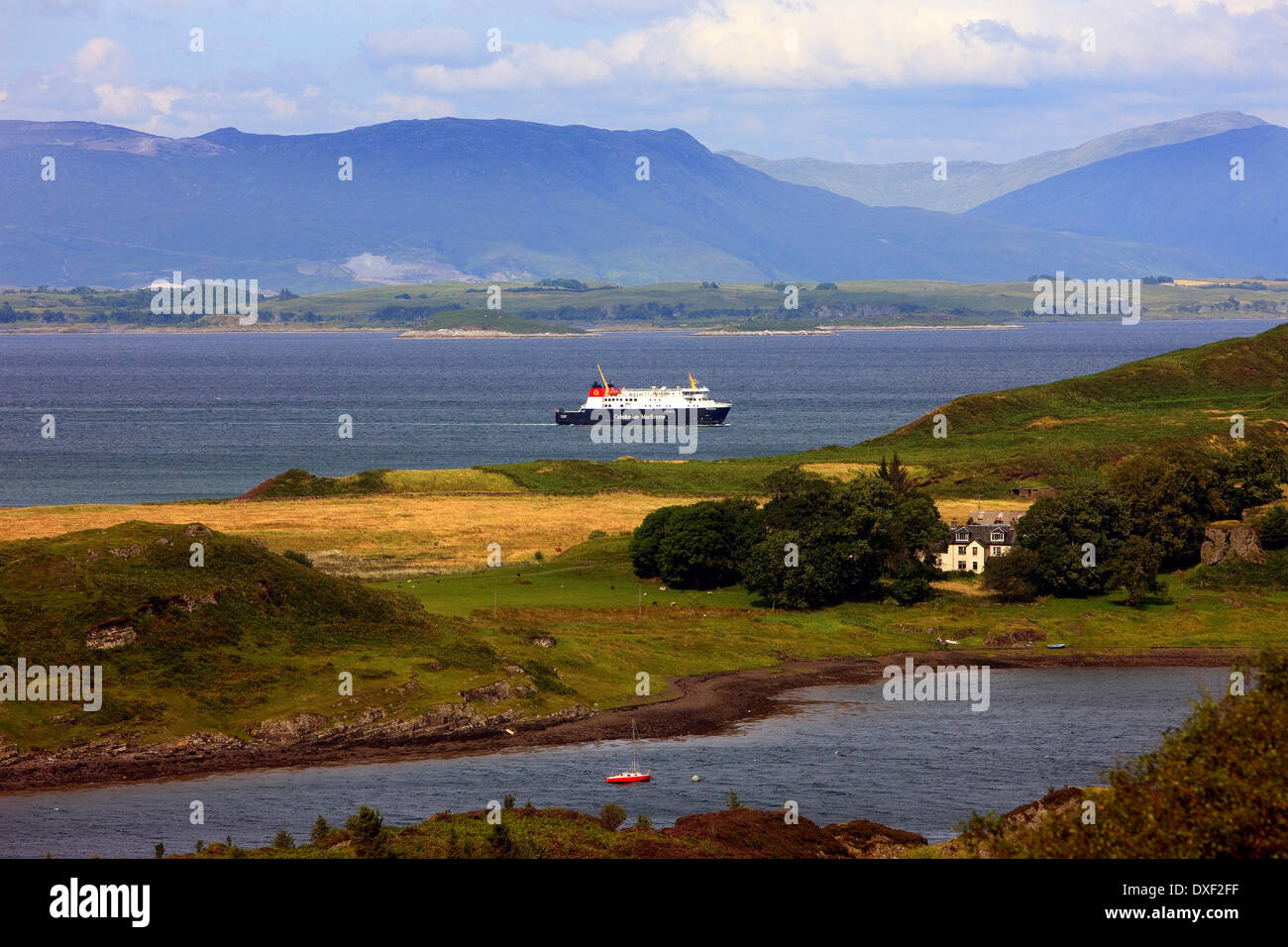Oban ferry route hi-res stock photography and images - Alamy