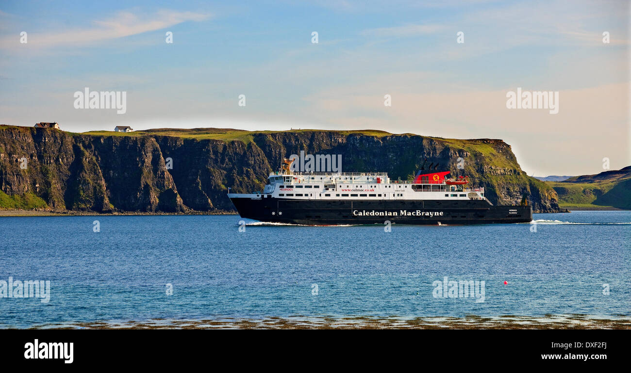 Caledonian-Macbrayne ferry "Hebrides" arrives in Uig bay on the island ...