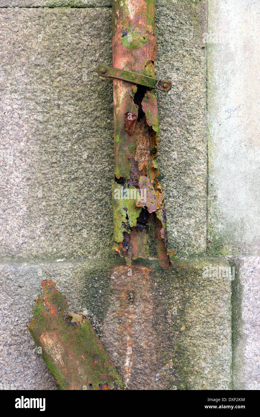 old damaged gutter with rust Stock Photo - Alamy