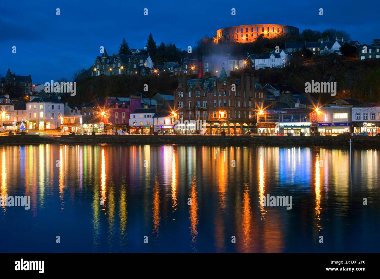 Oban bay night hi-res stock photography and images - Alamy