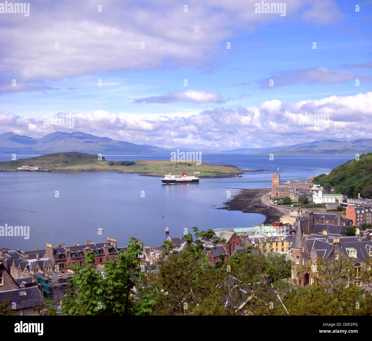 Mull tourist resort hi-res stock photography and images - Alamy