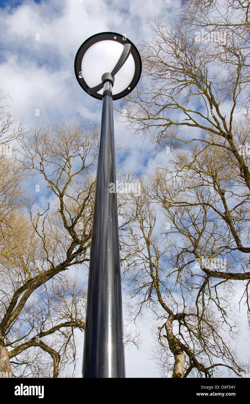Lamp park hi-res stock photography and images - Alamy