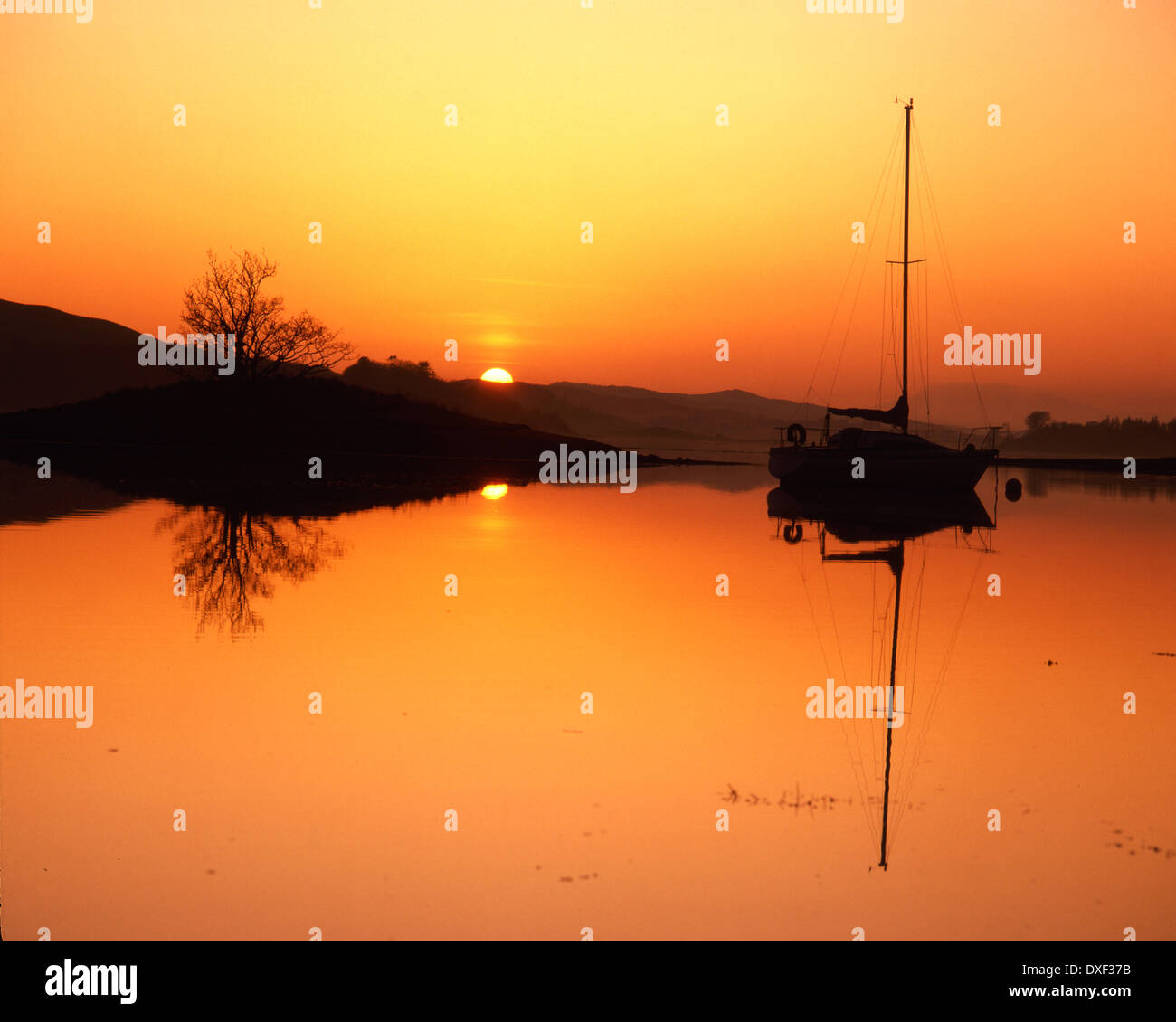 Peaceful sunset on Loch Etive from north Connel Argyll Stock Photo - Alamy