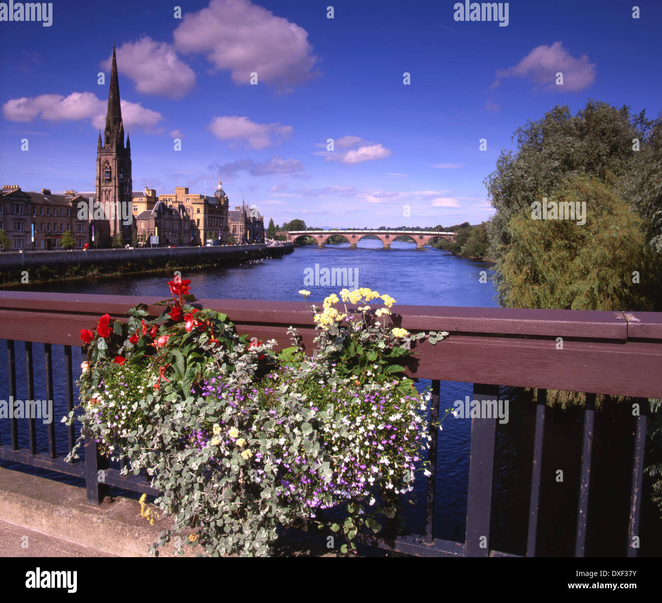 Perth and river tay, Perthshire Stock Photo - Alamy
