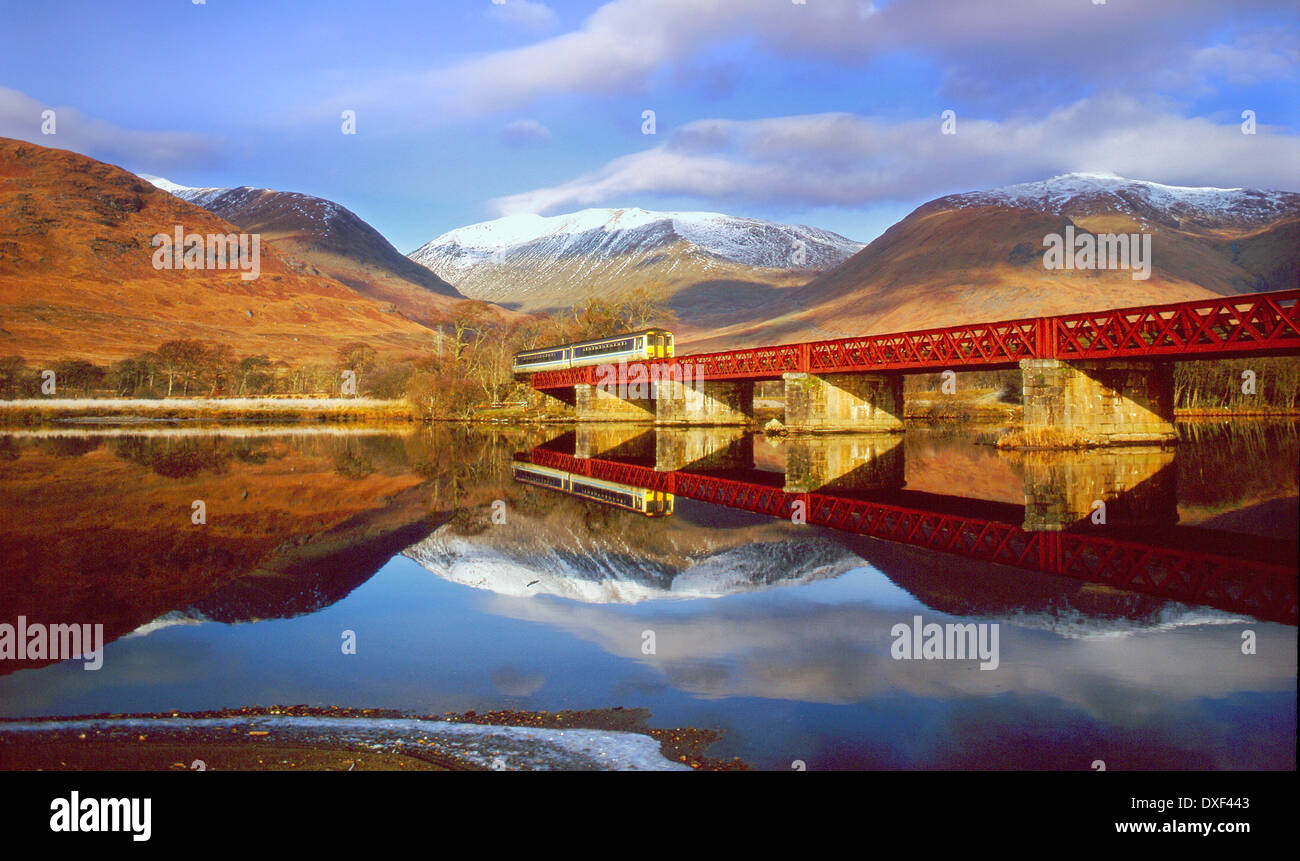 West highland train oban hi-res stock photography and images - Alamy
