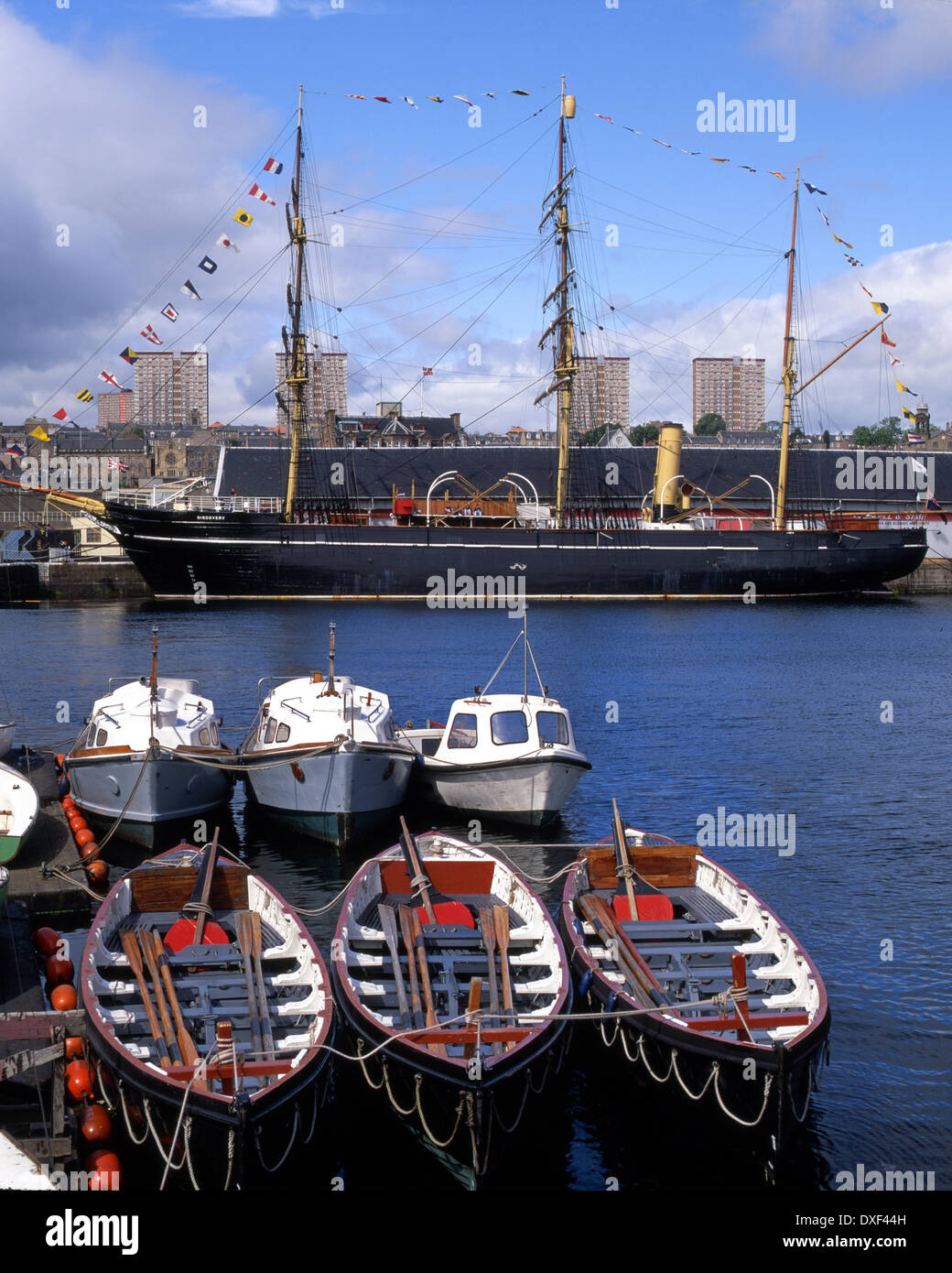 Dundee docks hi-res stock photography and images - Alamy