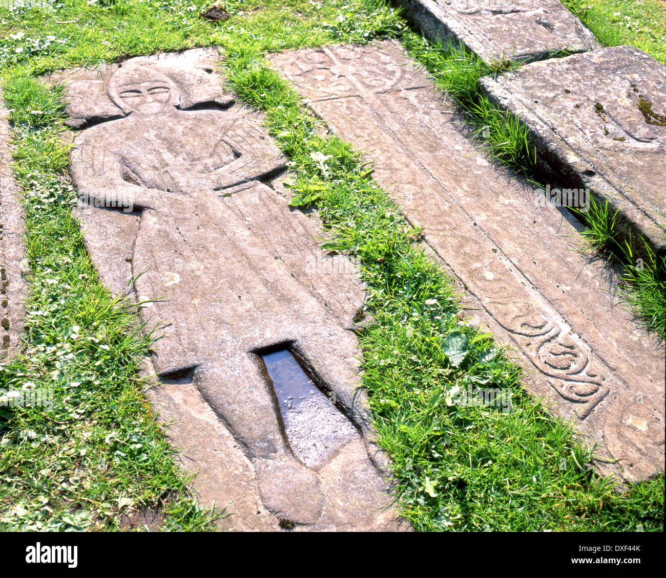 Medieval grave slabs hi-res stock photography and images - Alamy