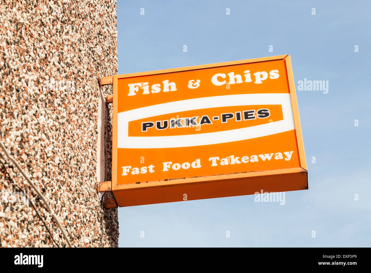Pukka pies sign hi-res stock photography and images - Alamy