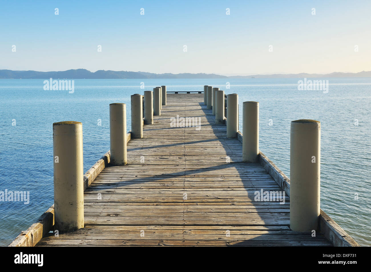 Wooden Jetty, Maraetai, Auckland Region, North Island, New Zealand ...