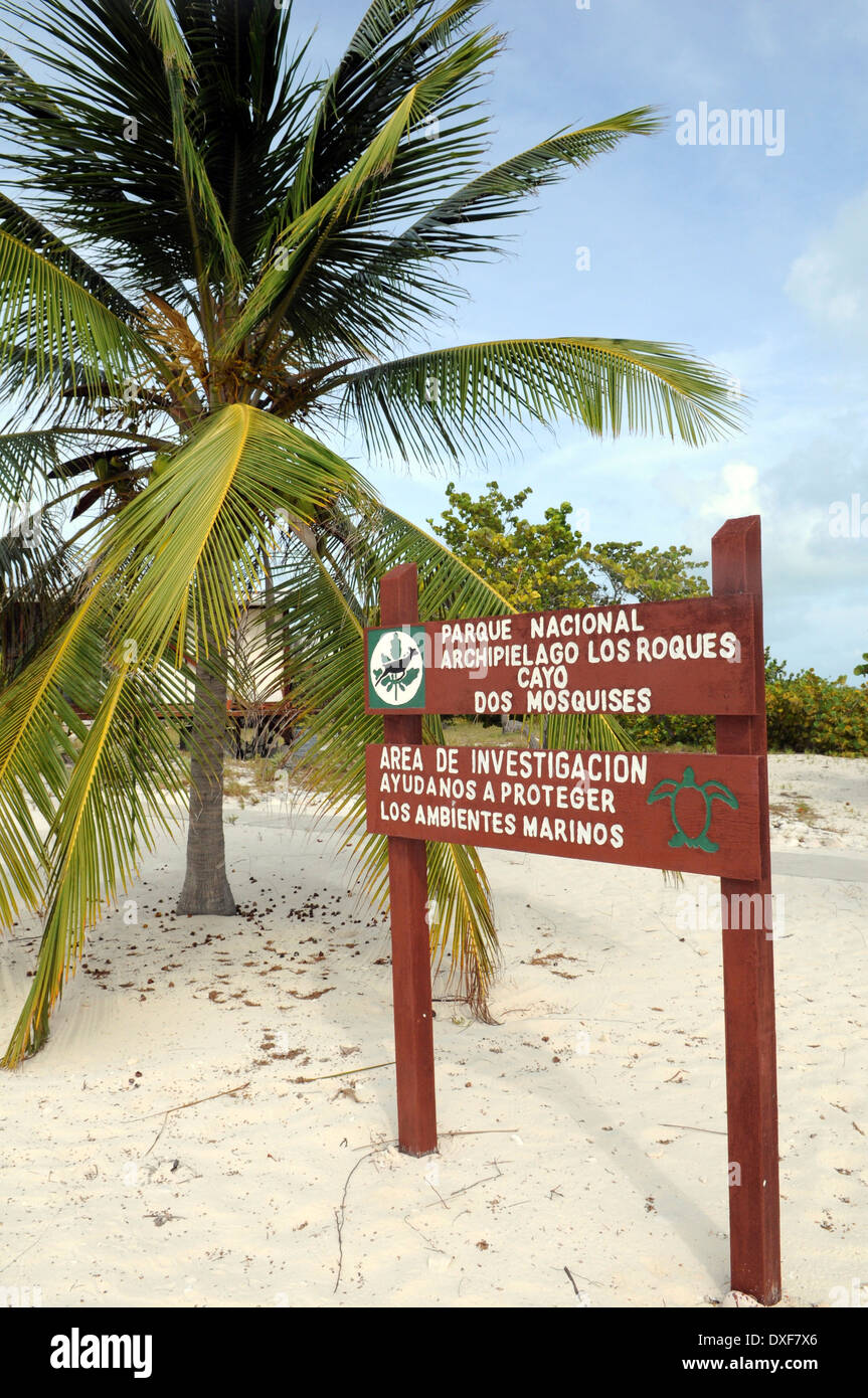 Venezuela road sign hi-res stock photography and images - Alamy