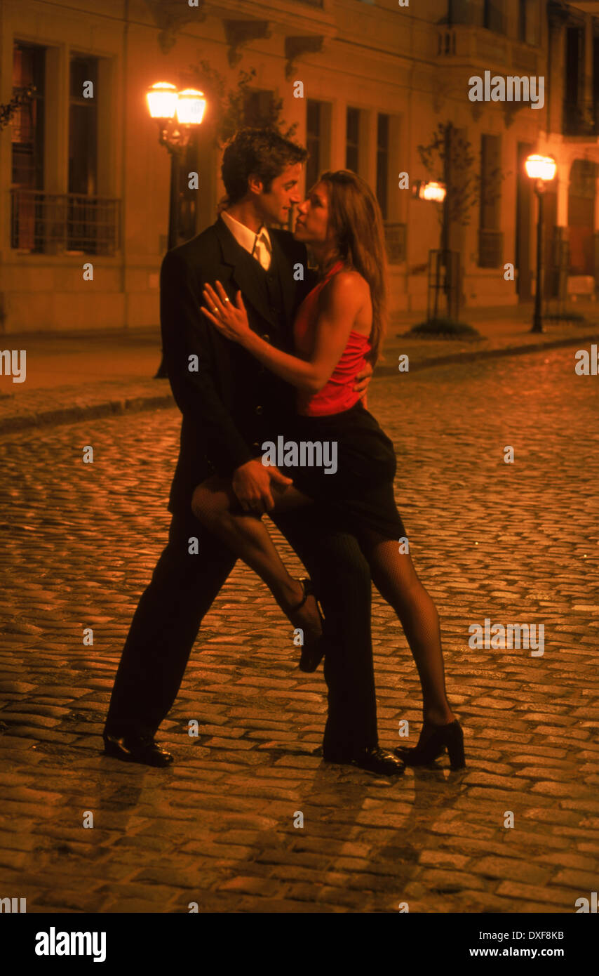 Buenos aires tango dance red hi-res stock photography and images - Alamy