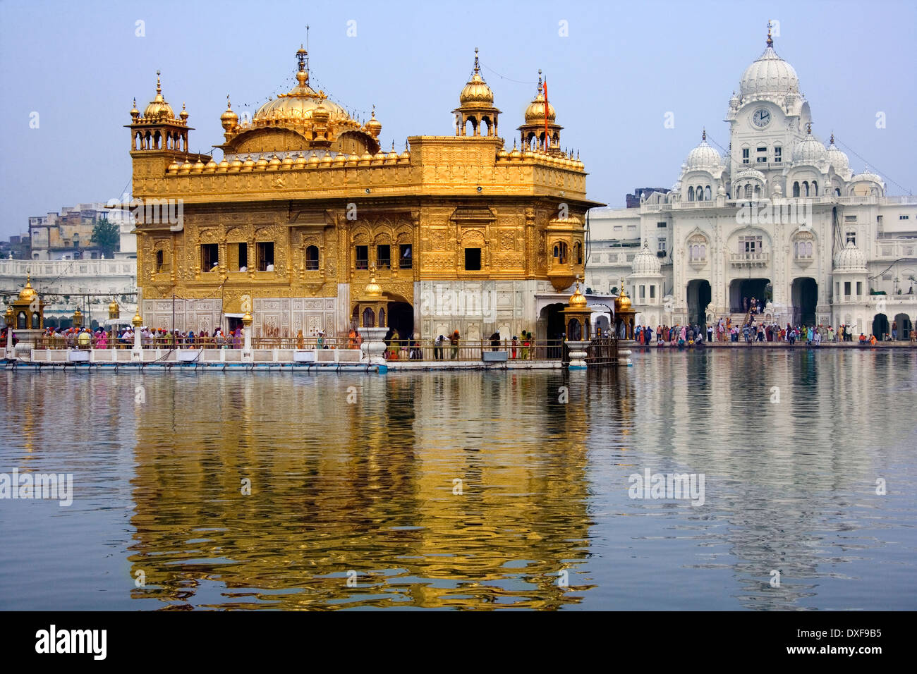Golden temple amritsar arch hi-res stock photography and images - Alamy